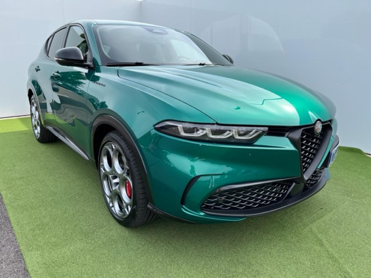 PURE AUTOMOBILES - ALFA ROMEO-TONALE-1.5 HYBRID 130 EDIZIONE SPECIALE