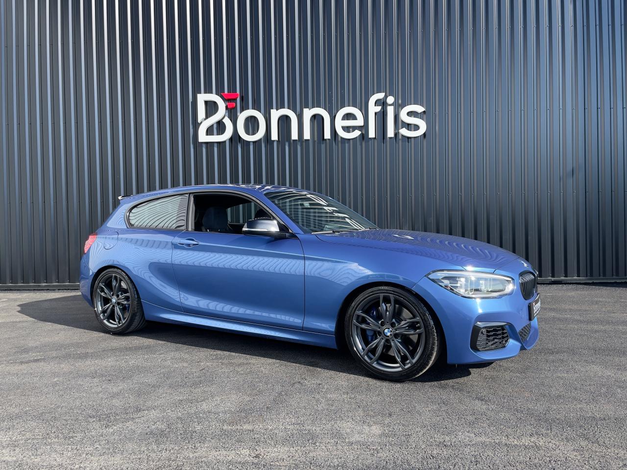 BONNEFIS AUTOMOBILE - BMW-SERIE 1-140i - BVA Sport BERLINE F20 LCI M ...