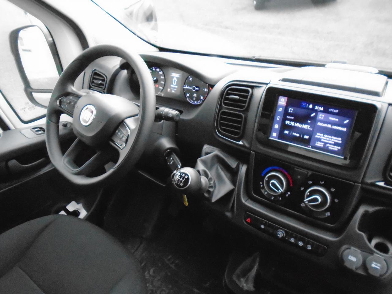 PLE AUTO NEGOCE - FIAT-DUCATO-NOUVEAU DUCATO BENNE + COFFRE PRO LOUNGE MAXI MOTRICITE RENFORCEE 3T5