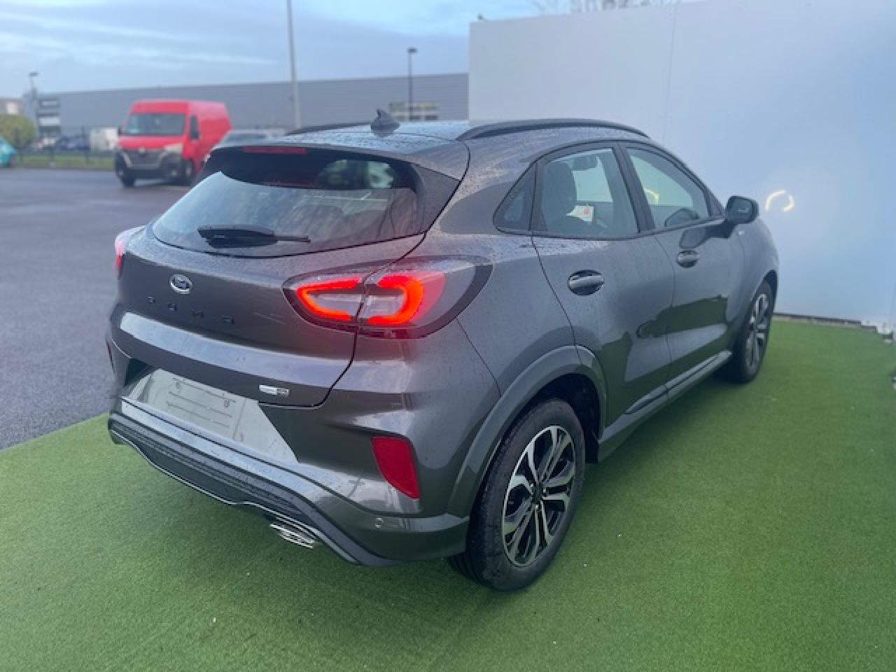 PURE AUTOMOBILES - FORD-PUMA-II 1.0 ECOBOOST 125 HYBRID MHEV ST LINE