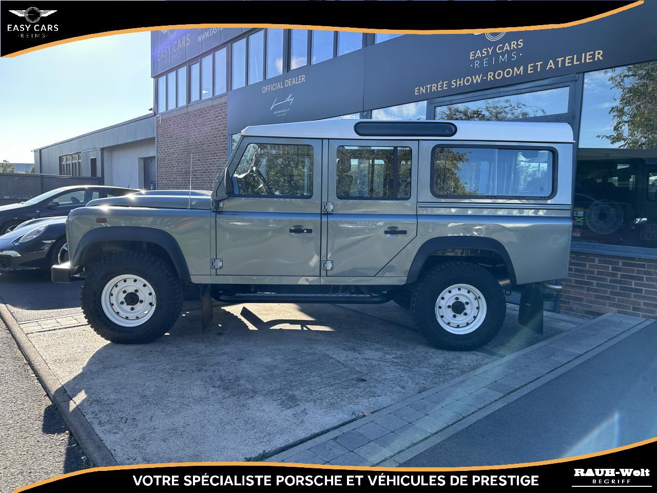 EASY CARS REIMS - LAND ROVER-DEFENDER-Defender 110 2.2 Tdi 110 STATION WAGON SE