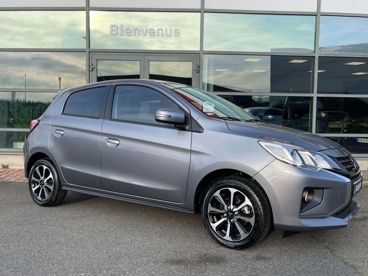 NRB-MOBILAUTO - MITSUBISHI-SPACE STAR-Space Star 1.2i - BV CVT 2023 ...