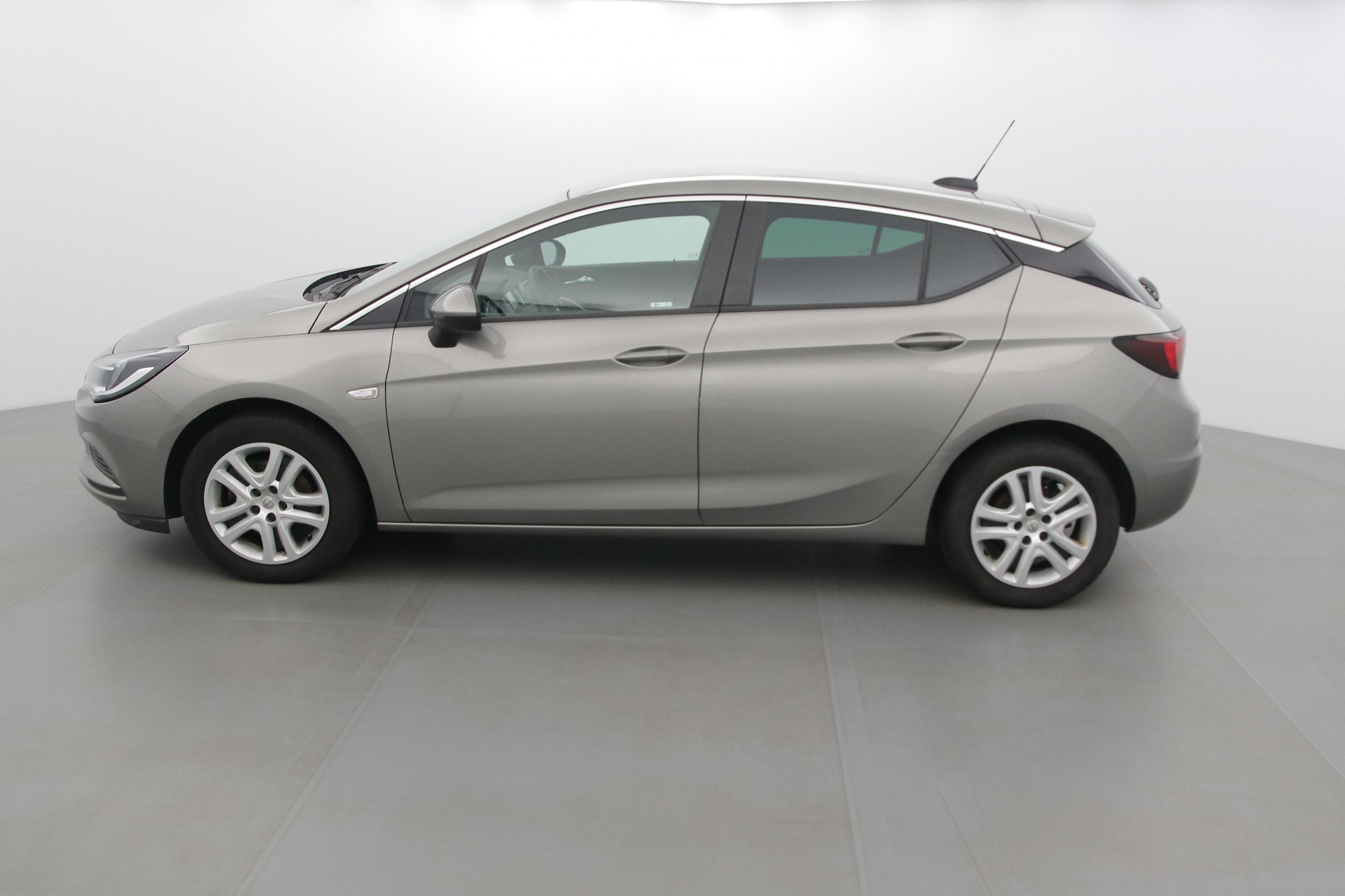 PURE AUTOMOBILES - opel-ASTRA- 1.0 DI TURBO ECOTEC 105CH S&S ENJOY