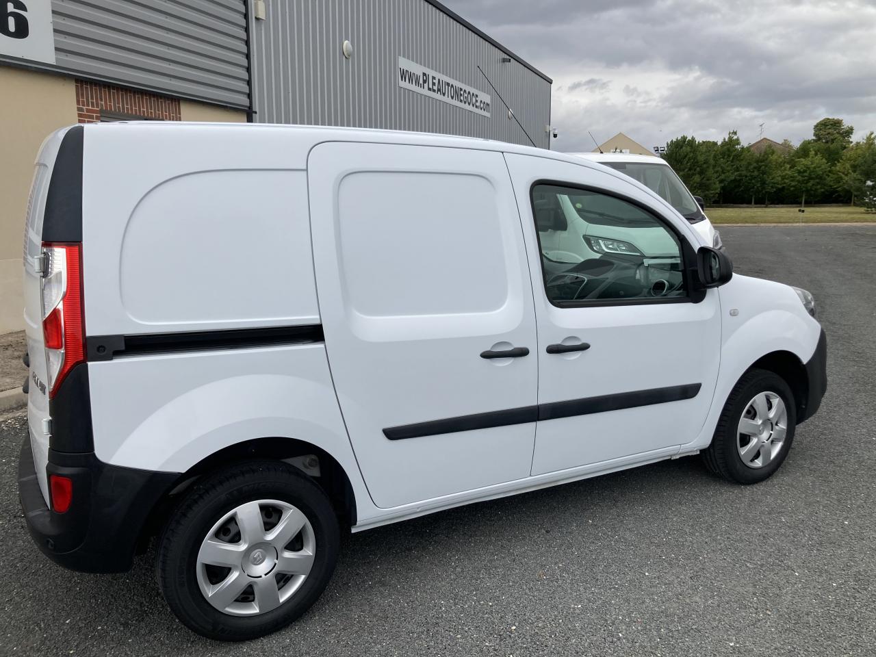 PLE AUTO NEGOCE - RENAULT-KANGOO-KANGOO DCI CTTE