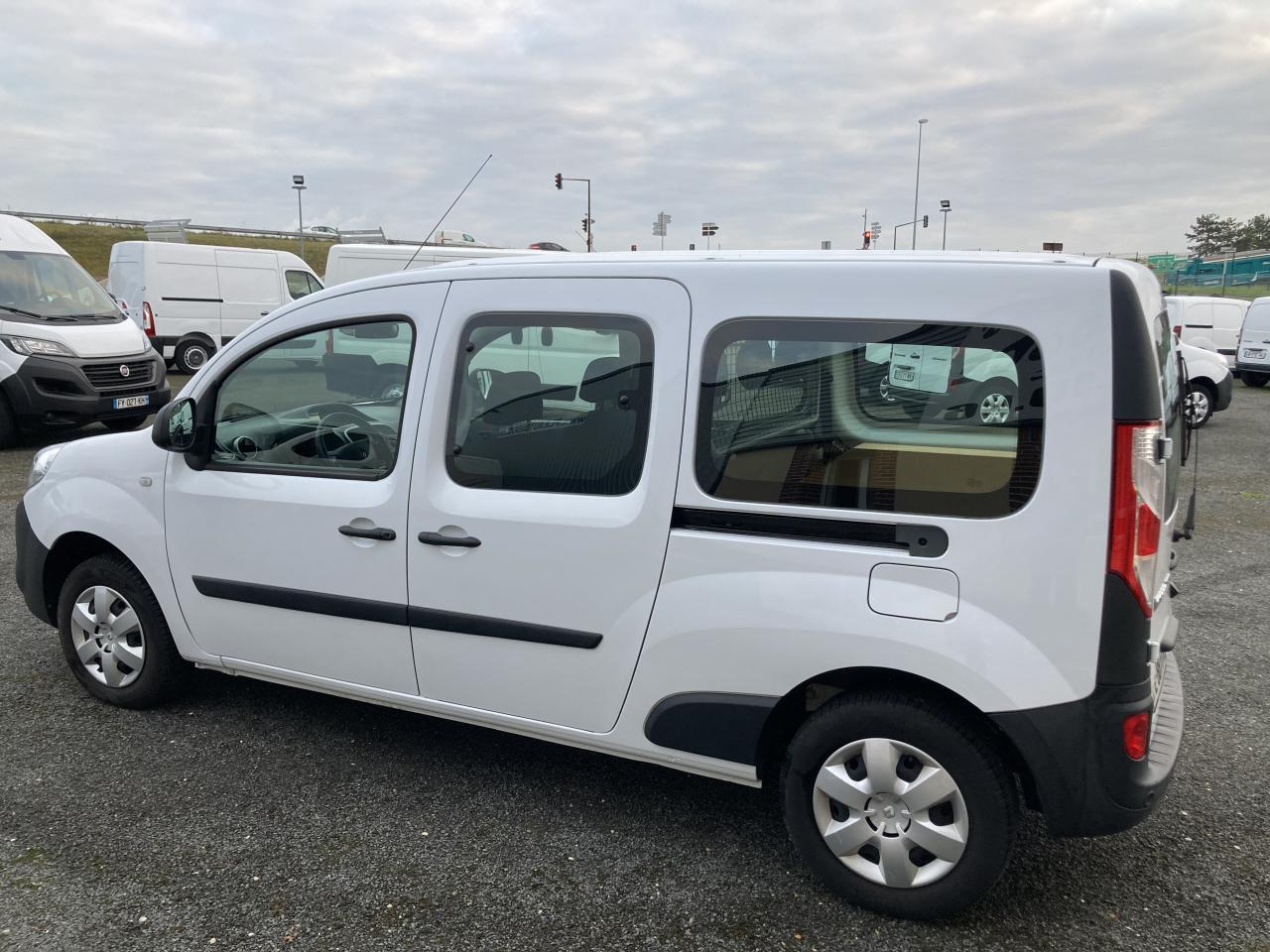 PLE AUTO NEGOCE - RENAULT-KANGOO-KANGOO MAXI 90 DCI CABINE APPROFONDIE ...