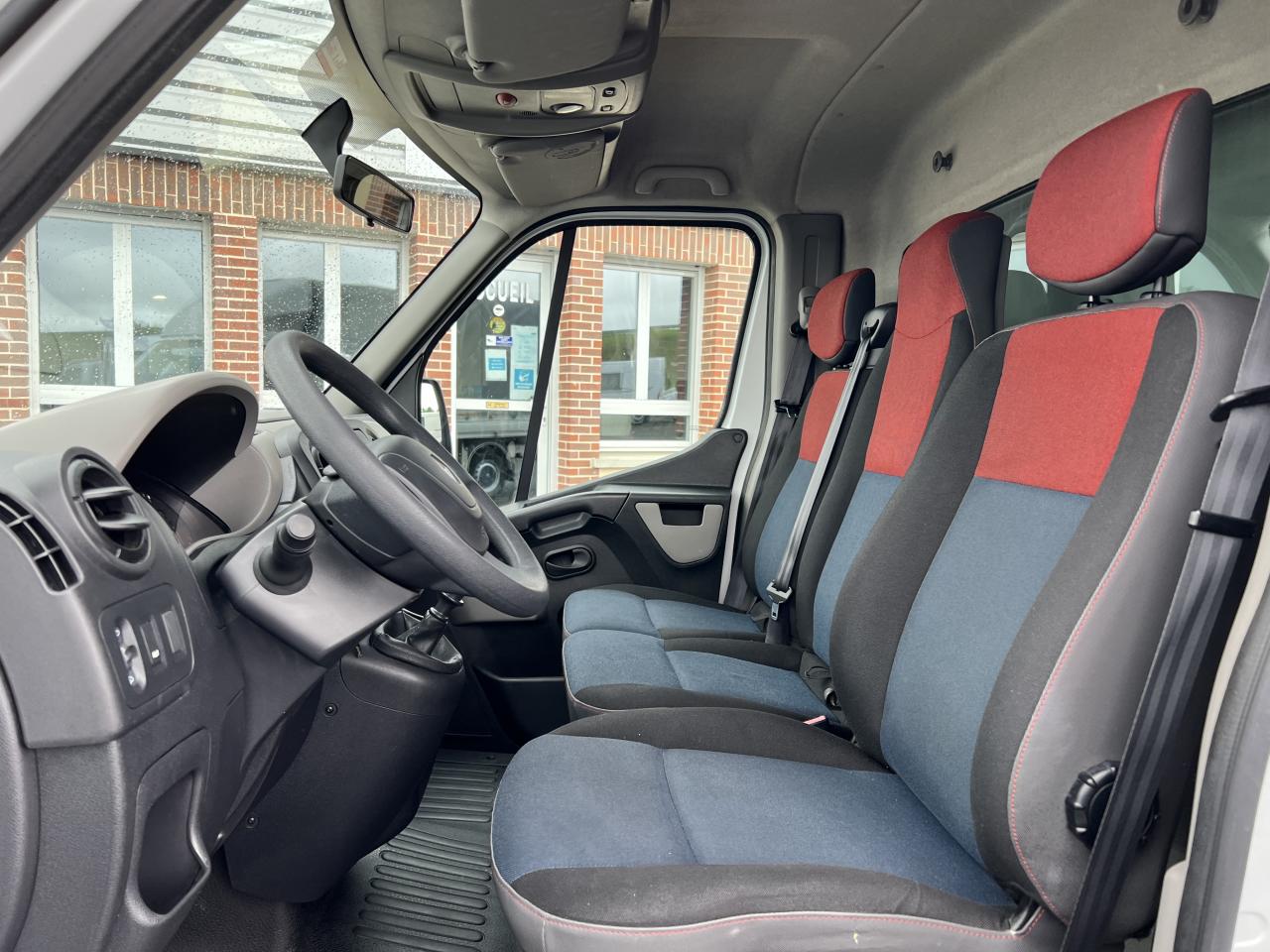 PLE AUTO NEGOCE - RENAULT-MASTER-CTTE MASTER