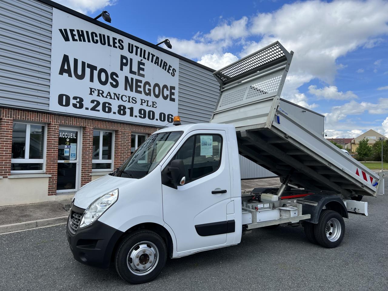 PLE AUTO NEGOCE - RENAULT-MASTER-CTTE MASTER BENNE