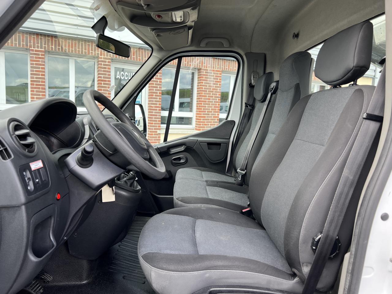 PLE AUTO NEGOCE - RENAULT-MASTER-CTTE MASTER BENNE