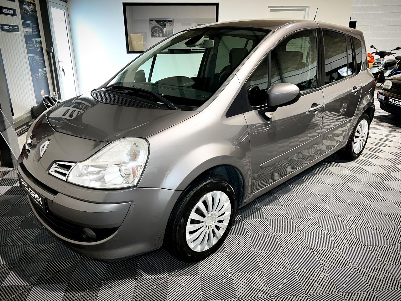 PELGRIN AUTOMOBILES - RENAULT-MODUS-1.5 dCi 85 Ch finition Dynamique ...