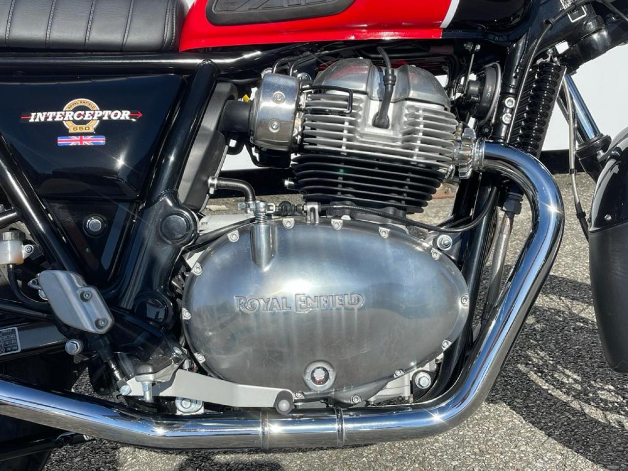 SUD EST AUTOMOBILES - ROYAL ENFIELD-INTERCEPTOR-Canyon Red